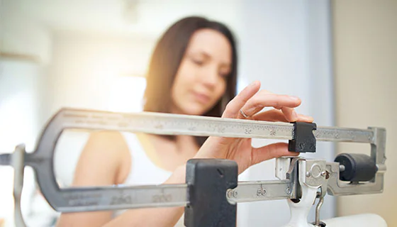 Net Weight vs Gross Weight Explained: A Simple Guide for Shipping & Customs